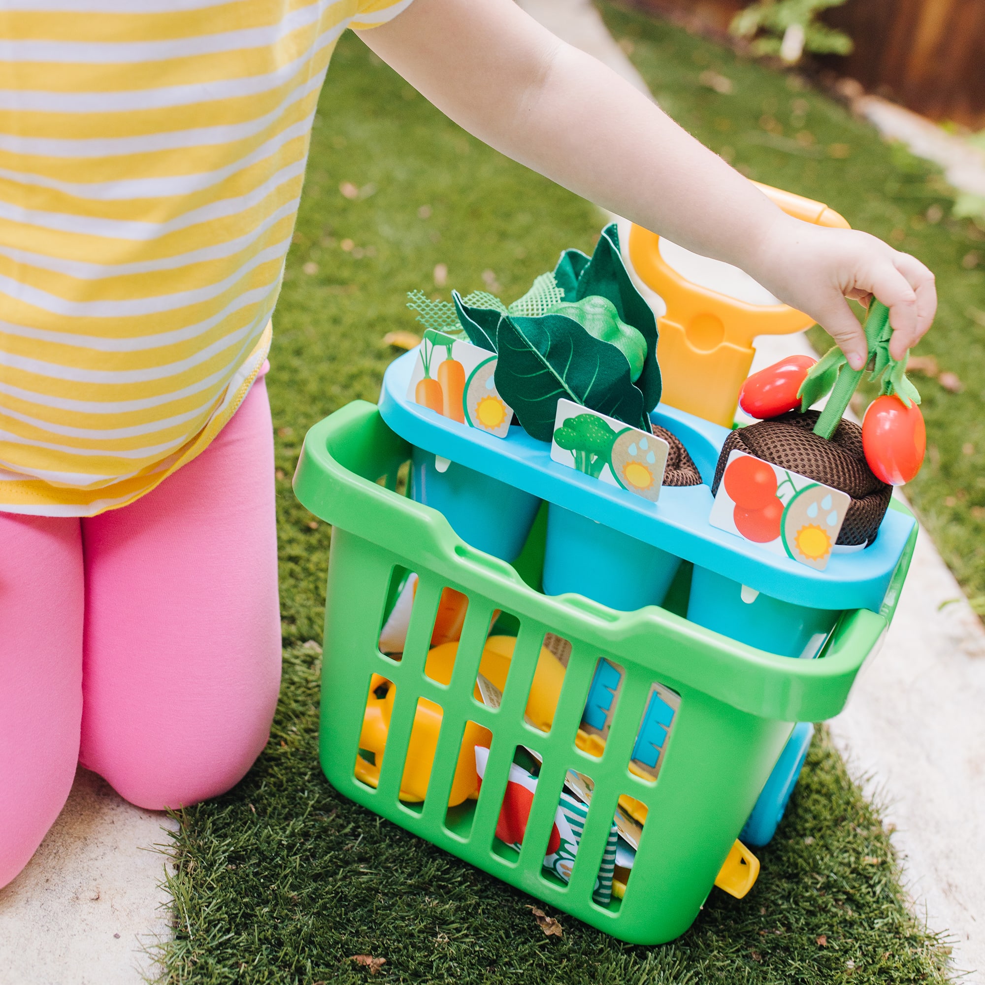 Product: Let's Explore Vegetable Gardening Play Set