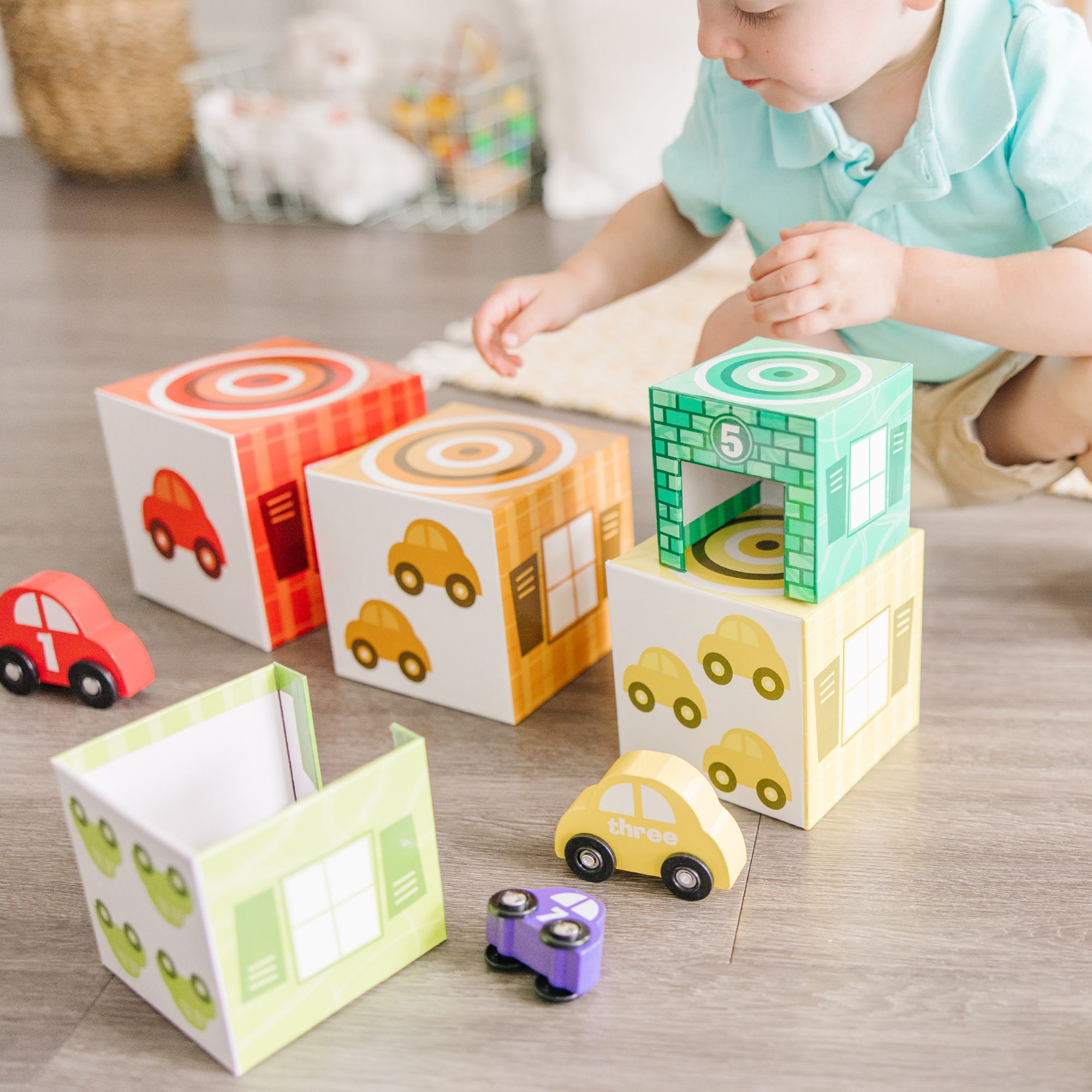 Product: Nesting & Sorting Garages & Cars